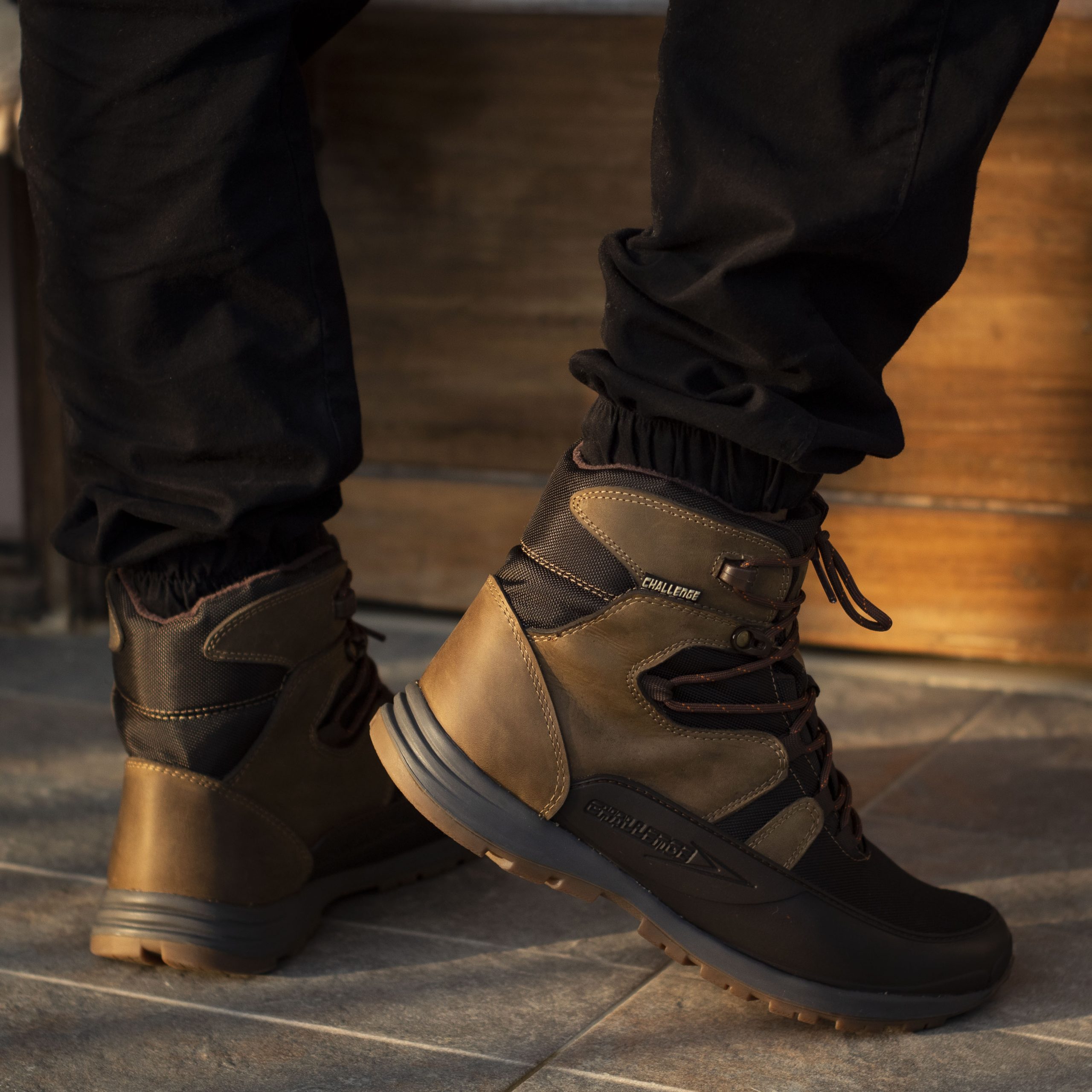 BOTAS OUTDOOR DISCOVERY – Fumo – CH356 – Botas Challenge